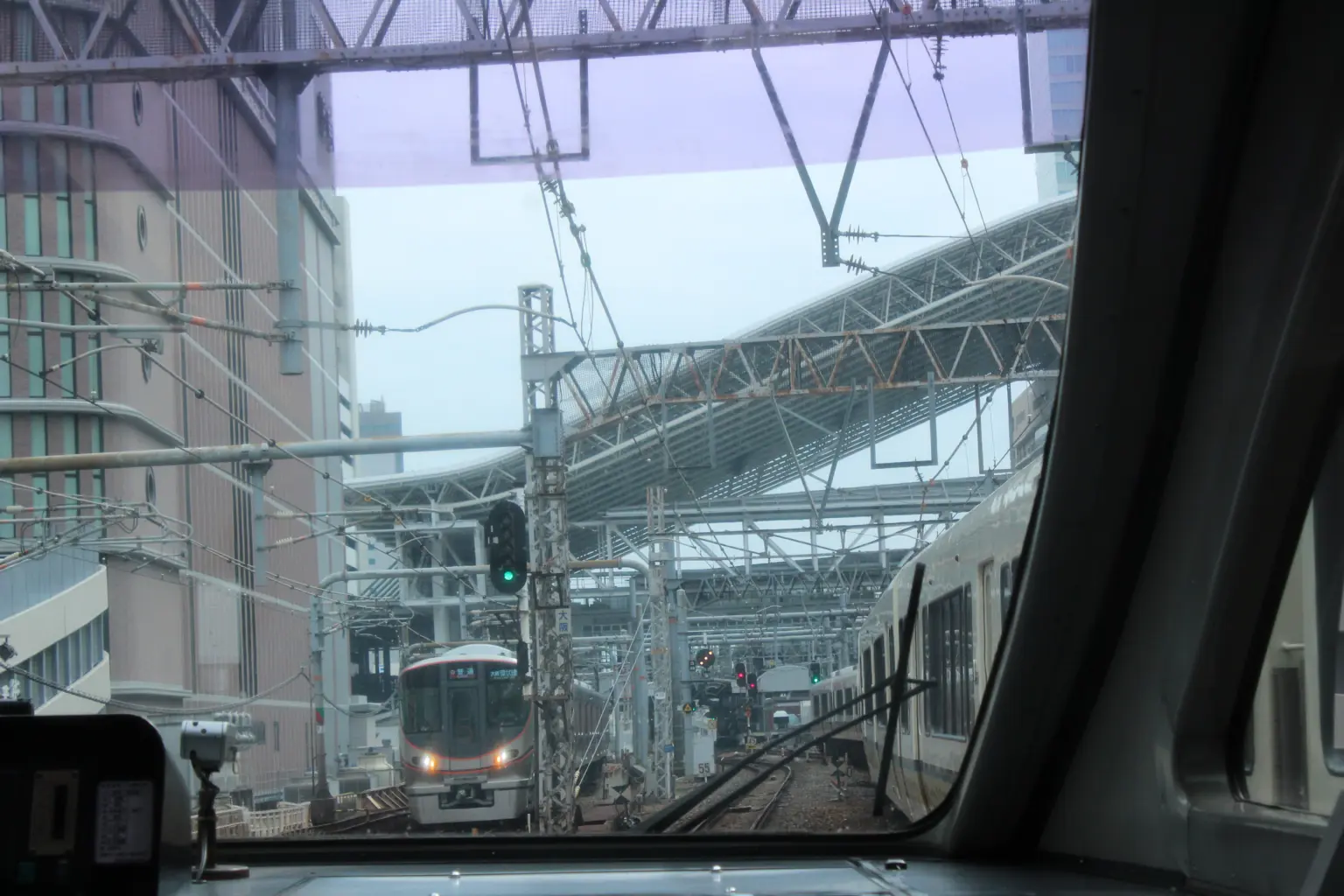 前面展望列車スーパーはくと号。運転日・時刻表・予約方法・座席などをご案内 | 楽しい鉄道で旅